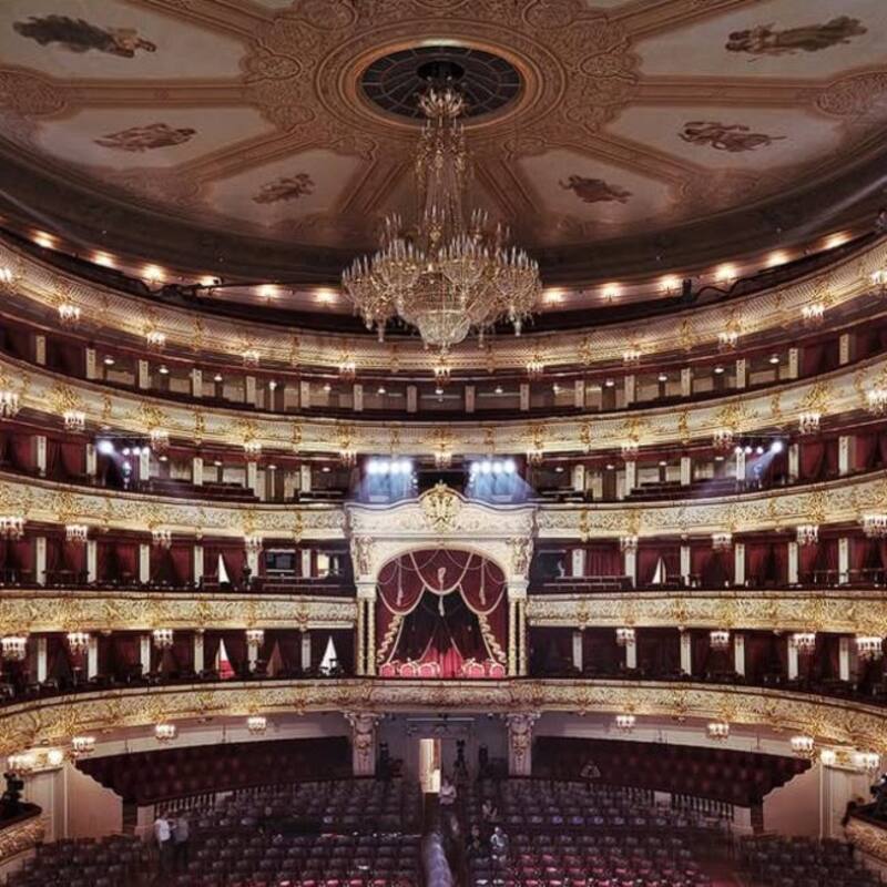 Top 7 Beautiful Theatre Destinations Around The World