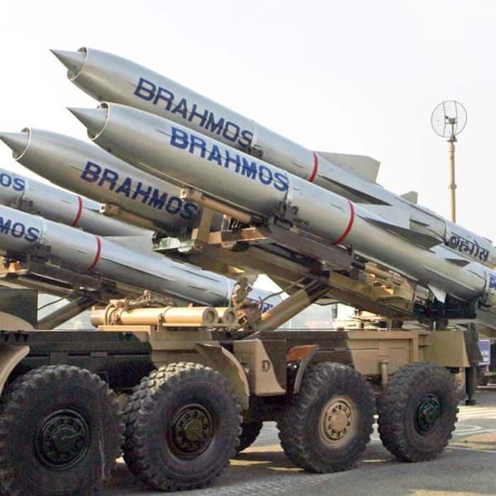 Chakram also known as chalikar is an Indian weapon that was thrown to ...