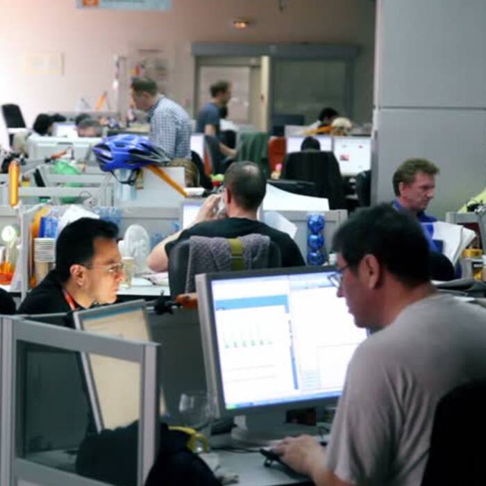 Top 10 countries with highest employment rate!