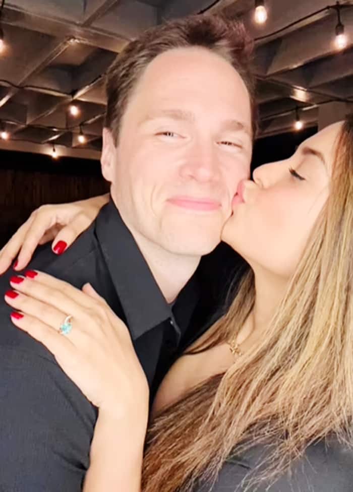 Kuch Kuch Hota Hai Actress Sana Saeed Gets Engaged to BF Csaba Wagner, Check Their Lovey-Dovey ...