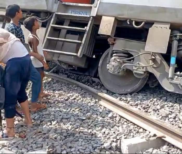 Chandigarh-Dibrugarh Express Derails
