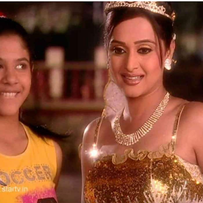 Son Pari 18 Years Later: Meet Mrinal Kulkarni in her ever graceful avatar