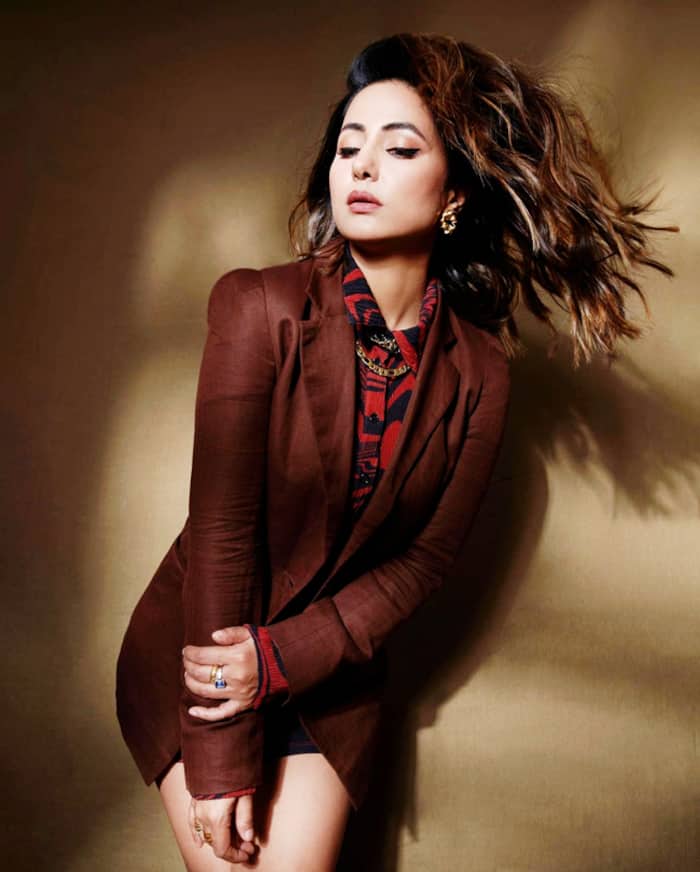 Hina Khan is Dramatic Boss Lady in Layered up Look But Fans Say 'Bold ...