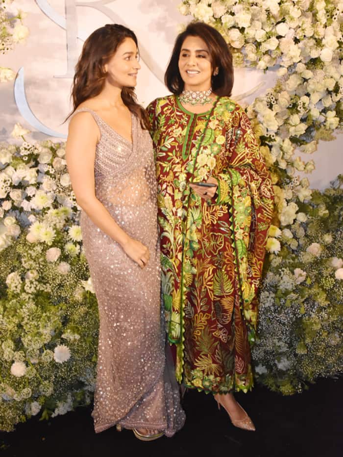 Alia Bhatt Makes a Jaw Dropping Appearance in Sheer Saree With Subtle ...