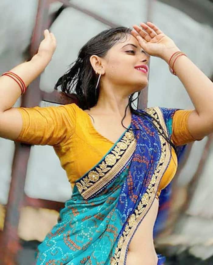 OTT Web series charmsukh chawl house season 2 Actress Sneha Paul Goes ...