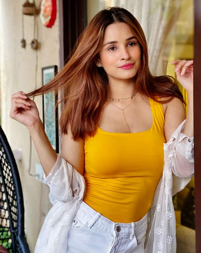 Dilwale Actor Chetna Pandey's Mesmerising Pictures Will Leave Your ...