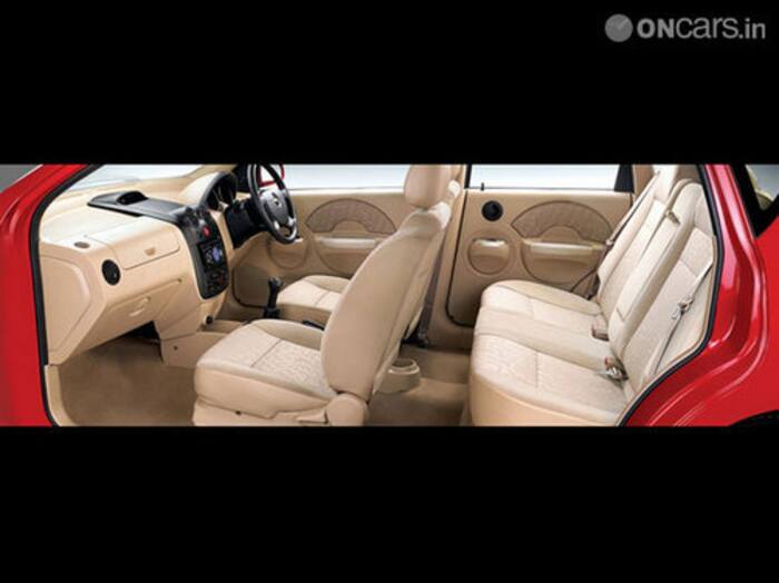 Chevrolet Aveo U-VA Interior