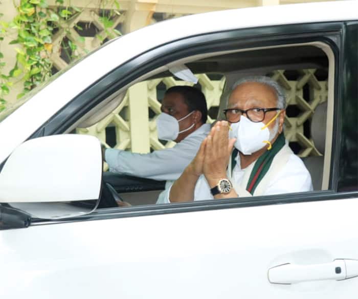 Dilip Kumar Death: Amitabh Bachchan, Ranbir Kapoor, Shah Rukh Khan ...