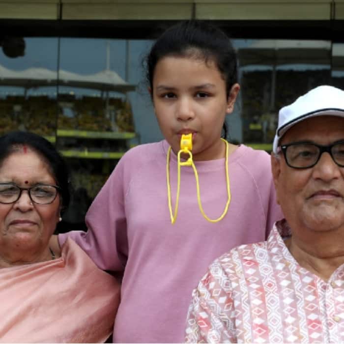 Meet CSK star Dhoni's father Pan Singh, was once a pump operator at ...