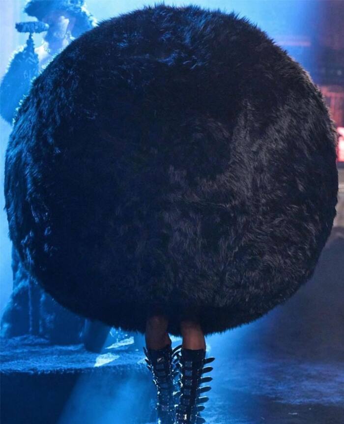 Paris Fashion Week 2023 Bizarre Looks: 7 Most Whacky Yet Unique Dresses ...