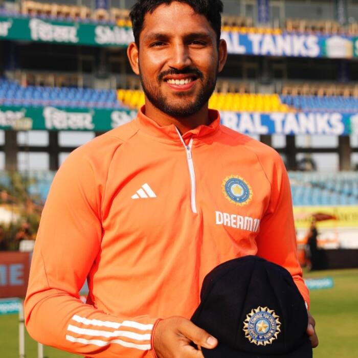 Meet this star cricketer, MS Dhoni fan, Hanuman bhakt and son of Army ...