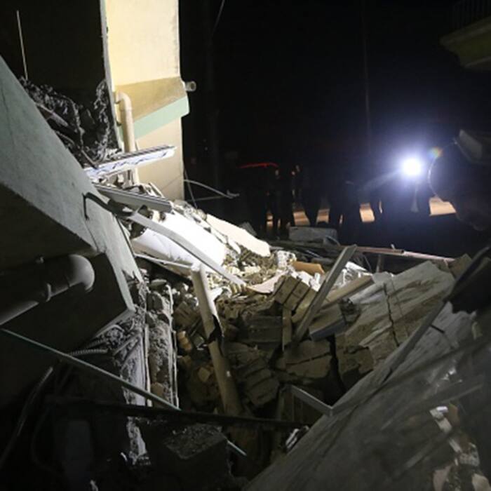 Distressing pics of Iraq earthquake showcasing destruction in Iran