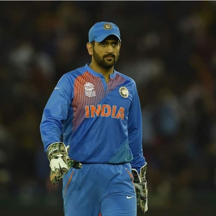 MS Dhoni vs Virat Kohli: Who is BETTER in ICC ODI finals