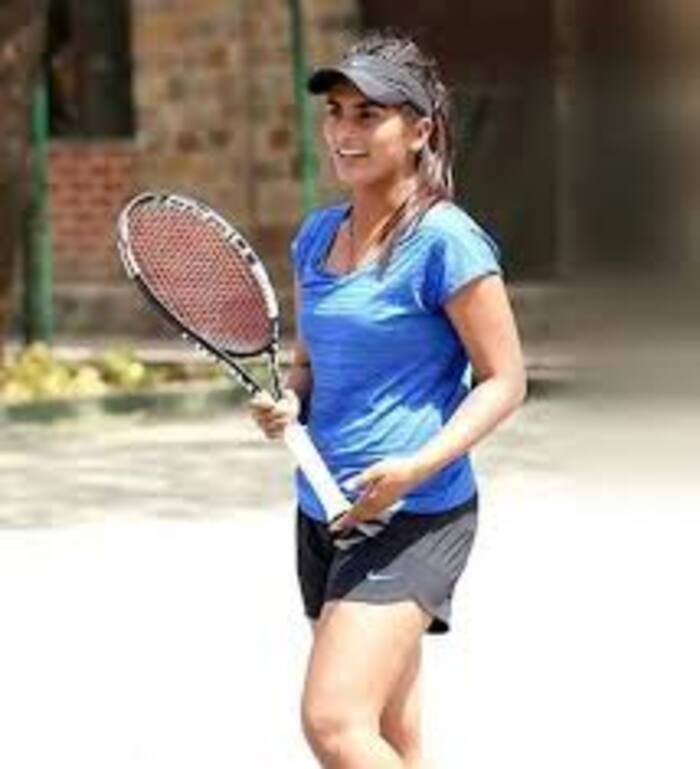 Pakistanis are searching for Neeraj Chopra's wife Himani Mor, most ...