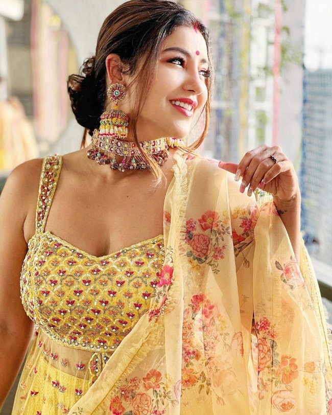 Debina Bonnerjee Looks Phenomenal
