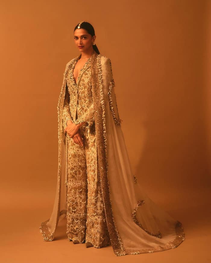 Deepika Padukone struck some amazing poses