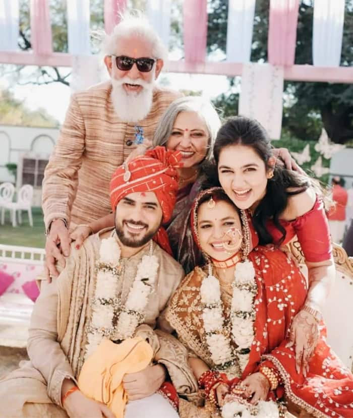Chitrashi Rawat - Dhruvaditya Bhagwanani’s Wedding PICS: A Reunion For ...