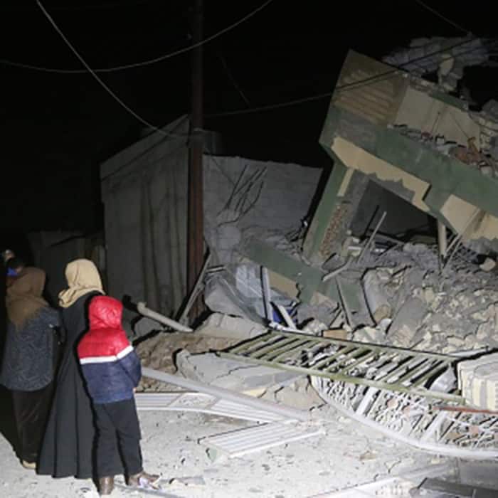 Distressing pics of Iraq earthquake showcasing destruction in Iran