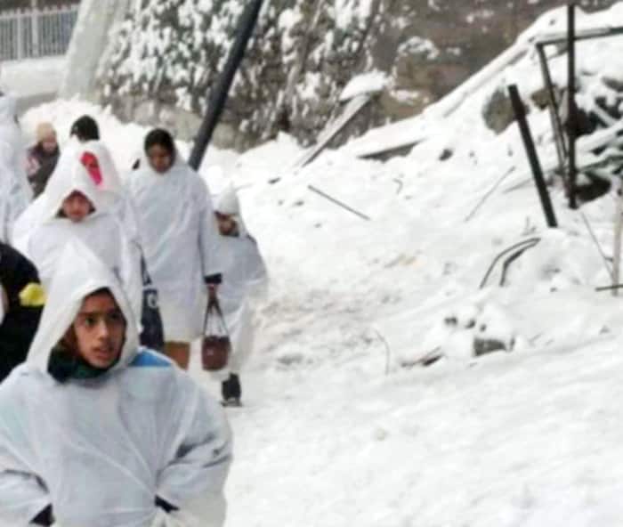 Photos of Vaishno Devi Temple covered in snow blanket go viral