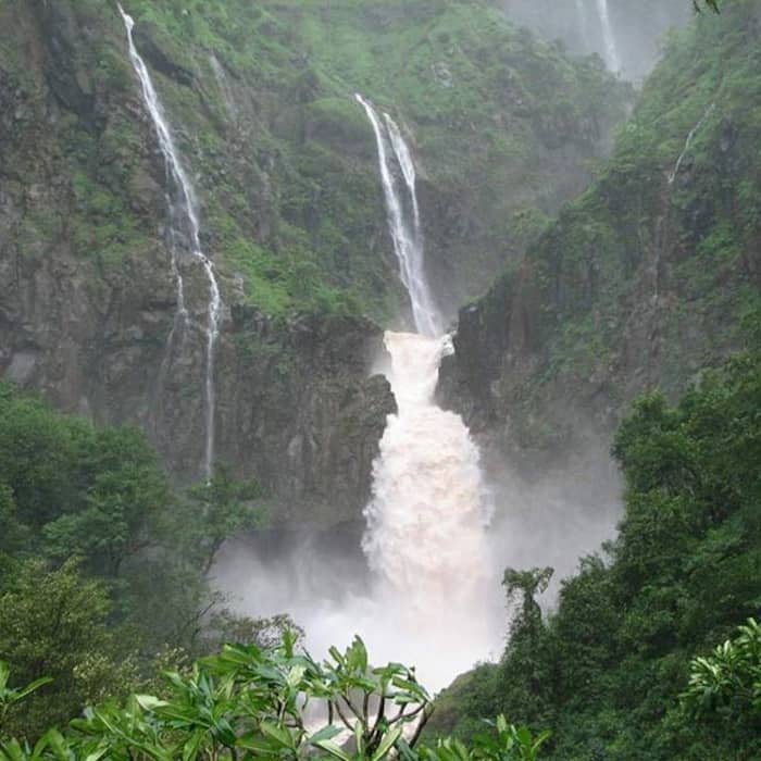 Beautiful Waterfalls in Maharashtra: Enjoy your time amid the serene ...