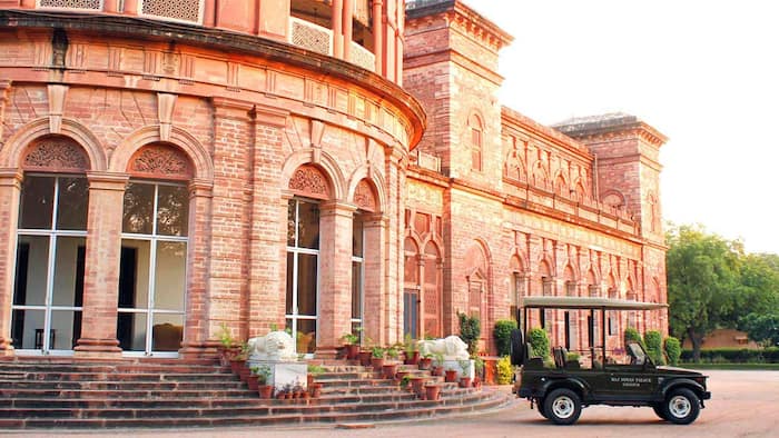 Inside Pictures of Dholpur Palace Owned by Former Rajasthan CM ...