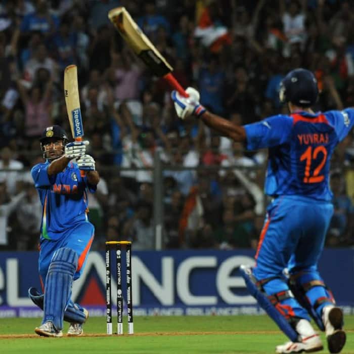 Sachin reveals SHOCKING reason behind Dhoni batting up the order in ...