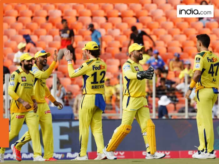 Dhoni set to be REPLACED as CSK captain by..., star player currently ...