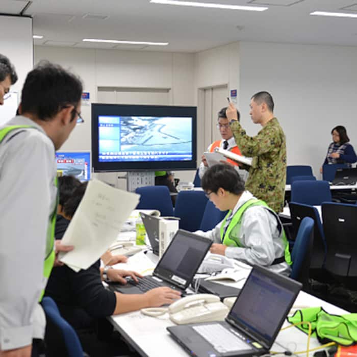 Japan earthquake: Not Tsunami but quake tremors jolt Fukushima and ...