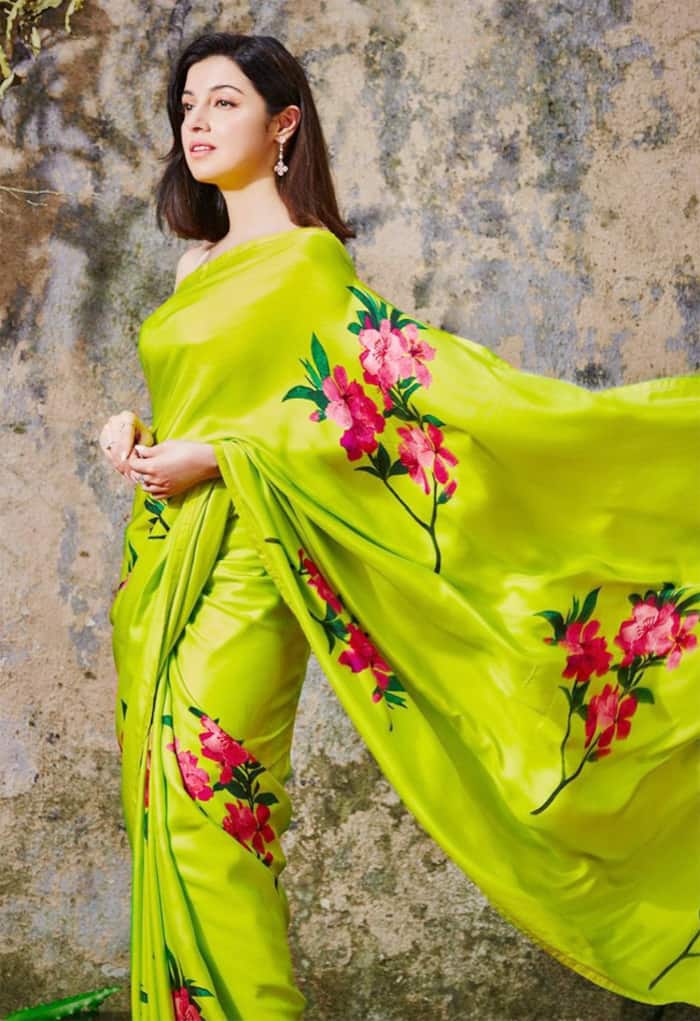 Divya Khosla Kumar in Green Saree is an Epitome of Grace And Panache ...