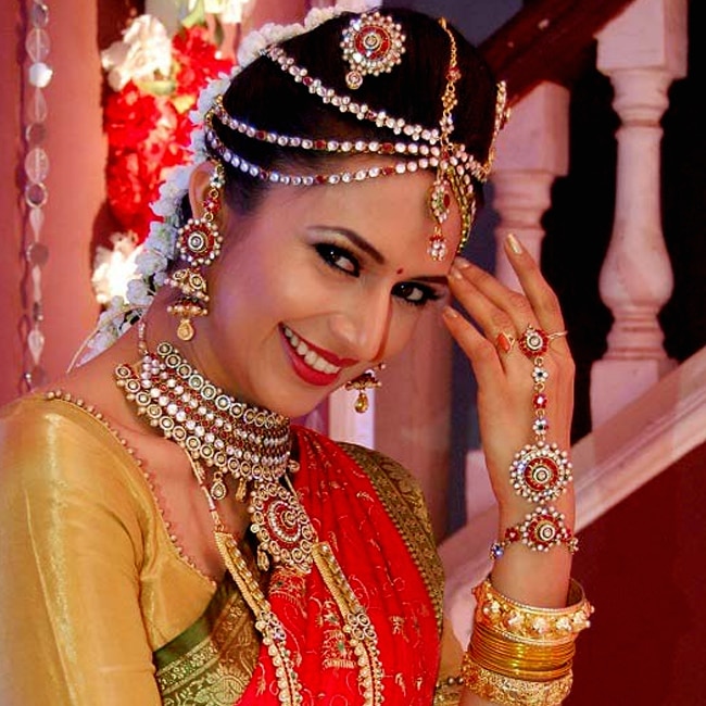 Divyanka Tripathi became a household name after she played Dr. Ishita ...