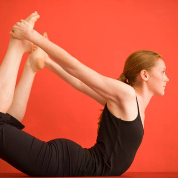 Want to have strong and sculpted back? Try these yoga asanas!