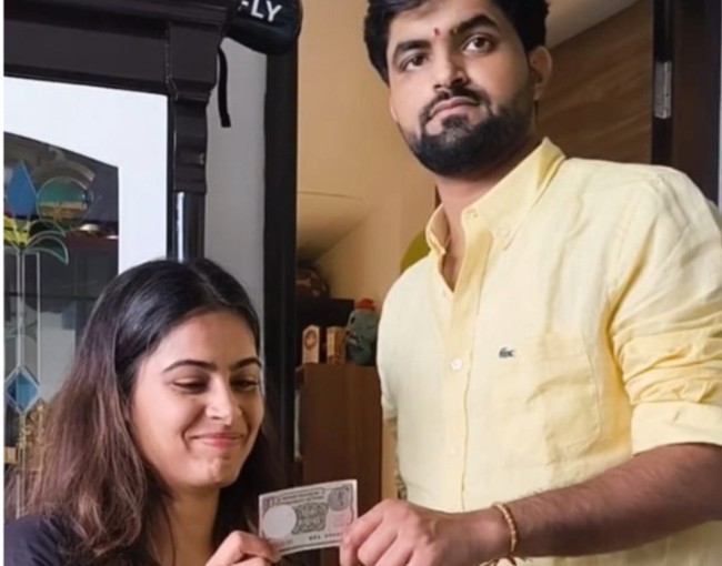 Raksha Bandhan 2024: Manu Bhaker, Shreyas Iyer Among Indian Stars To ...