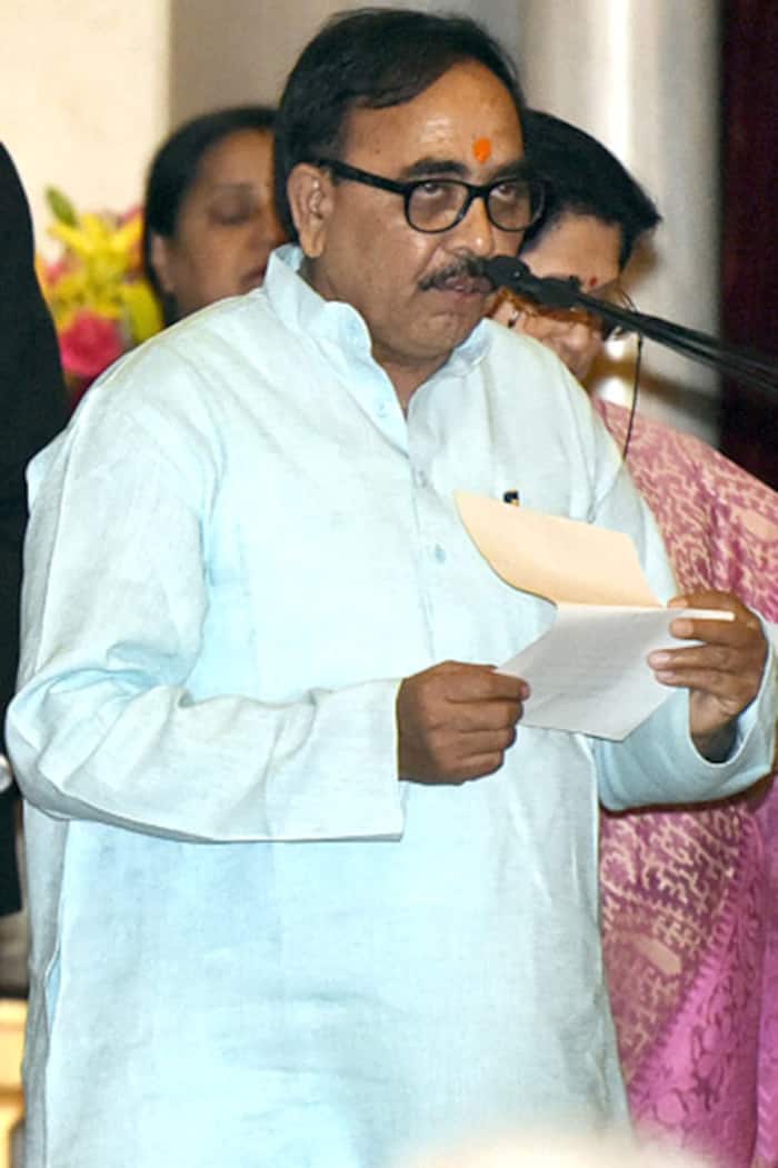 Cabinet reshuffle: Big gains for Prakash Javadekar and Piyush Goel, 19 ...