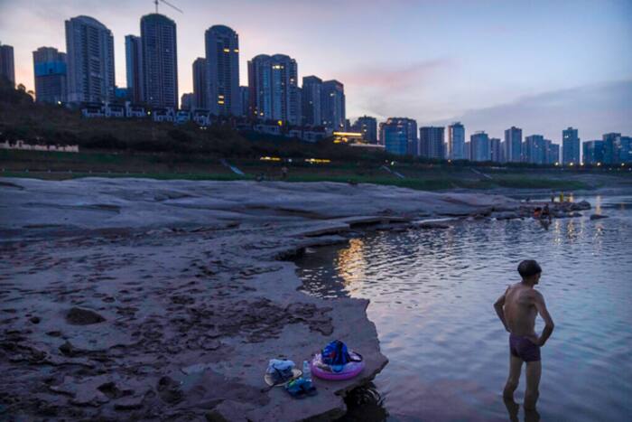 China Hit by Drought as Nation Records High Monthly Temperatures