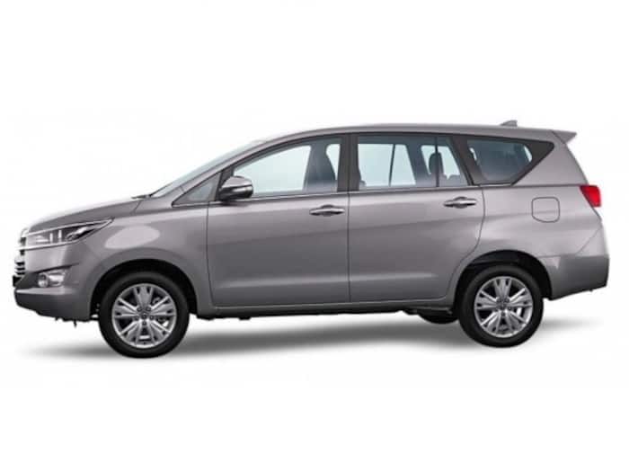 2016 Toyota Innova : Photo Gallery