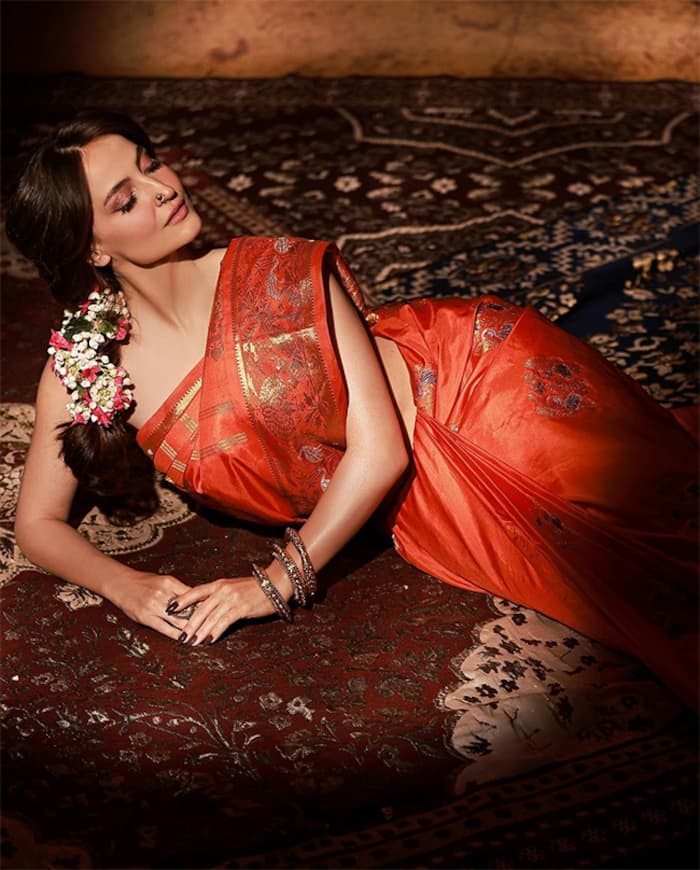 Elli AvrRam Desi Vibes