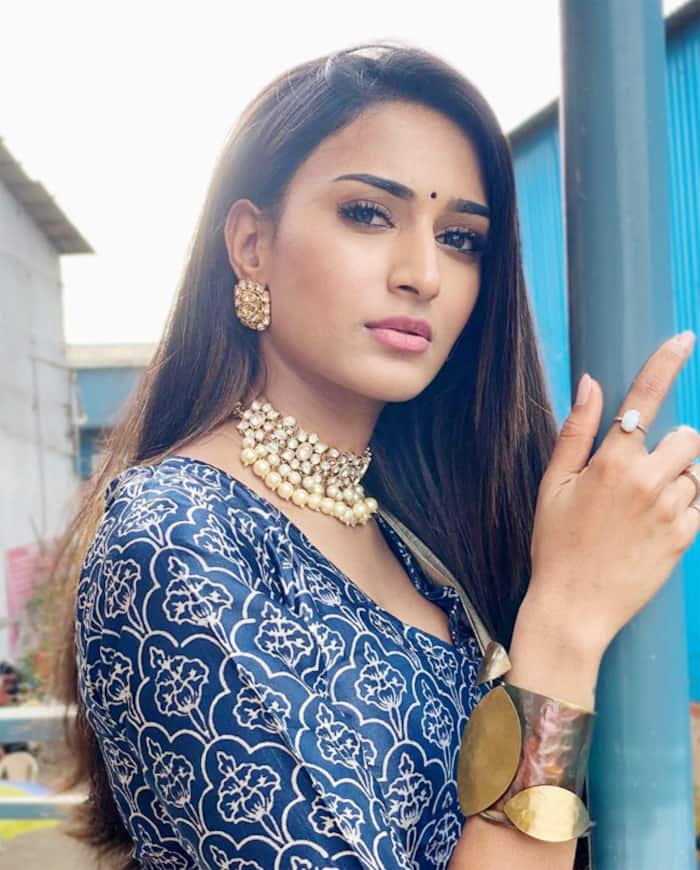 Kuch Rang Pyar Ke Aise Bhi 3 Fame Erica Fernandez Gives Major Saree ...