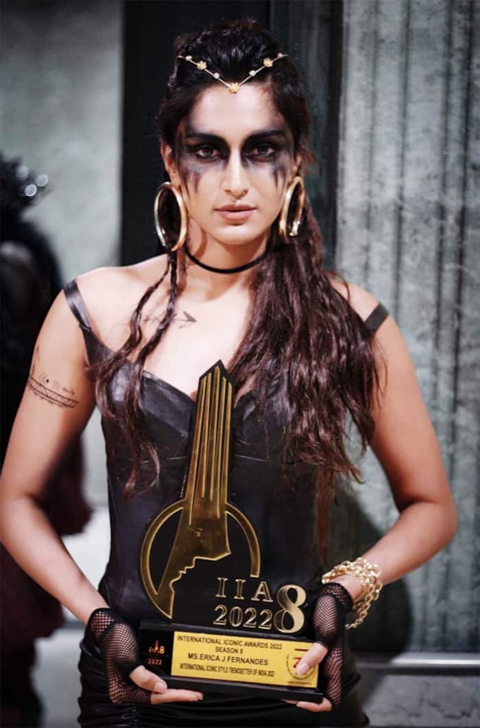 Erica surprised her fans with her bold avatar