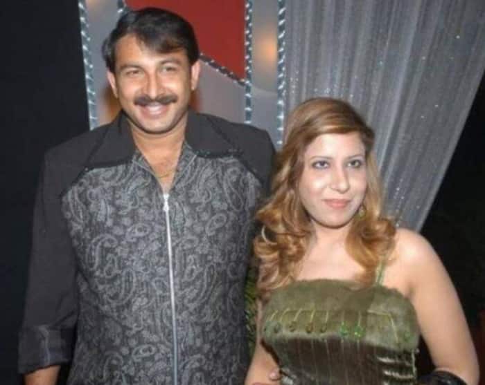 Manoj Tiwari’s First Wife Rani Tiwari Breaks Internet With Her ...