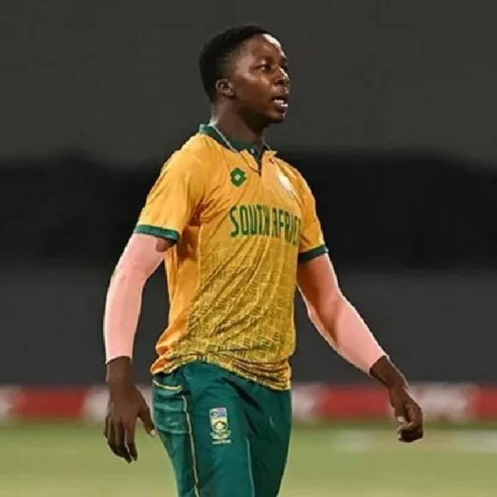 Excellent bowling by Mphaka