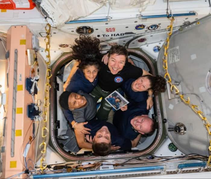 7 stunning images of space experiments shared by NASA