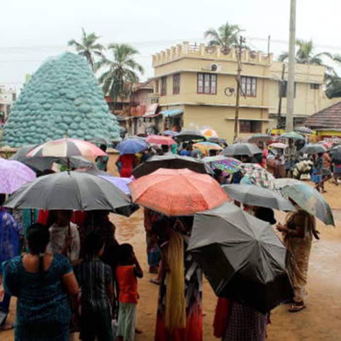 IN PICS: Devastation caused by Cyclone Ockhi in India