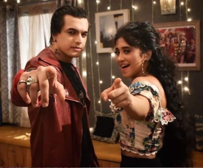 Shivangi Joshi looks bold and beautiful in YRKKH