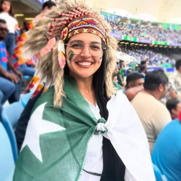 Meet Faryal, gorgeous Pakistan girl who is fan of India, she looks like ...