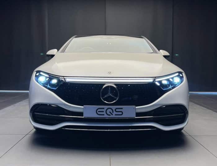 Mercedes Benz EQS 580 EV 2022 Launched | Check Price, Features and Specification