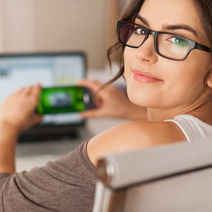 Figure eight movements increase visual control