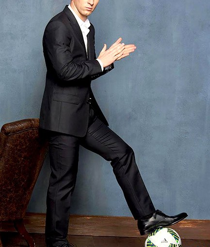 Football player Lionel Messi poses for Sports Illustrated magazine ...