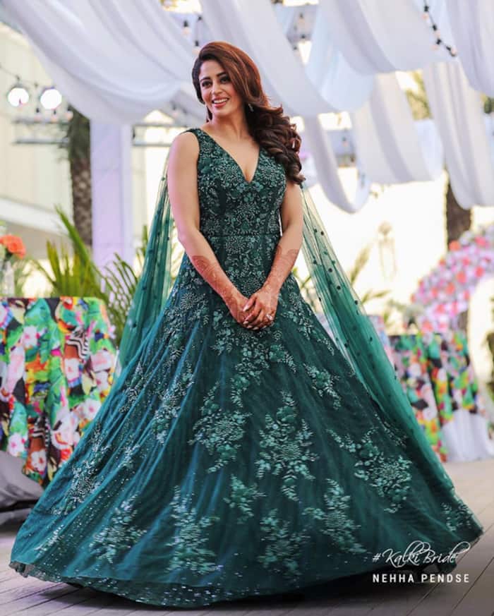 Nehha Pendse Stuns in Forest Green Gown on Her Engagement-See Pics