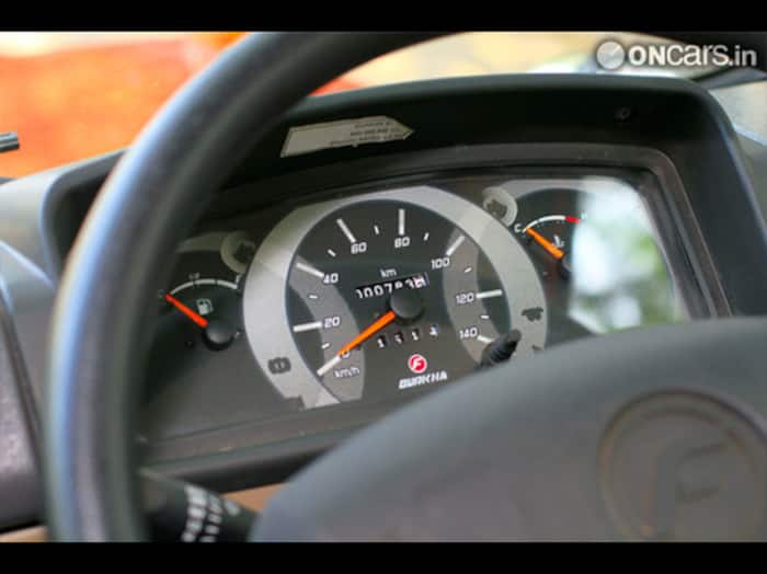 Force Gurkha Interior