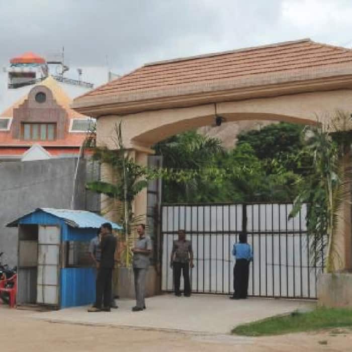 11 facts that will blow your mind with Gali Janardhan Reddy's daughter ...